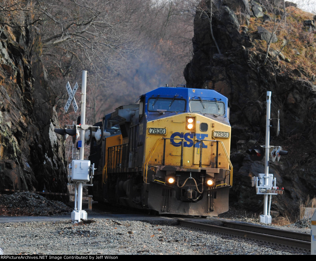 Sb through the rock cut